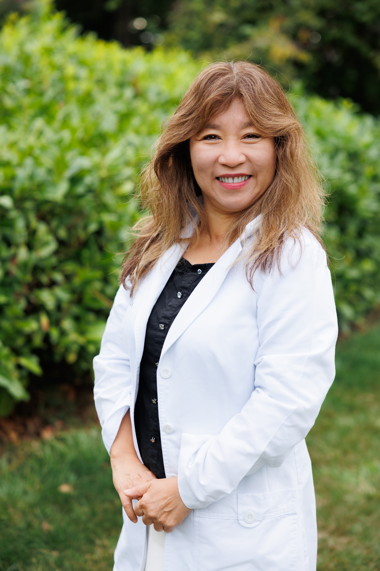 Meet Our Team | Associate Implant & Family Dentistry | Dentist in ...